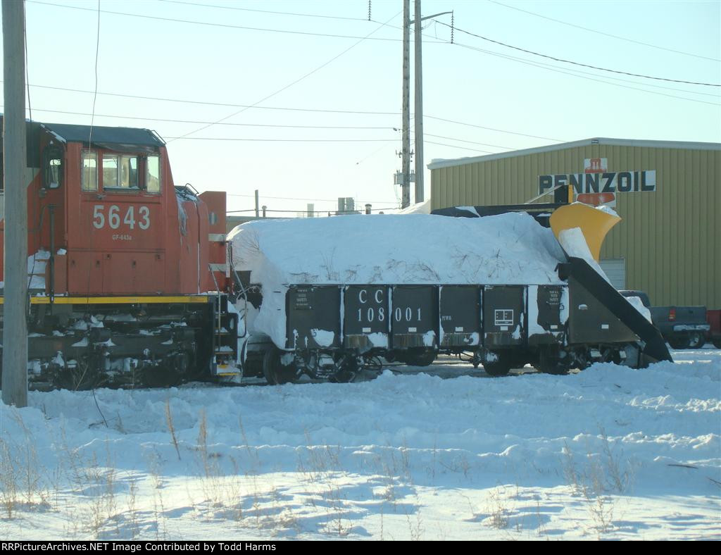 CN 5643